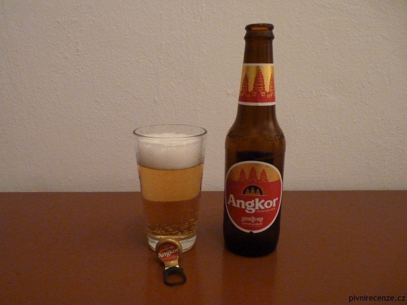 Recenze Angkor Premium Beer | PivníRecenze.cz
